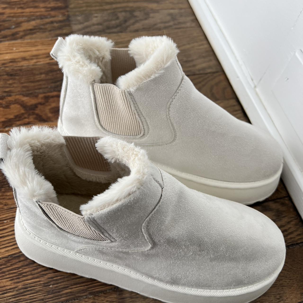 super cute and comfy boots - fluffy on inside size... - Depop