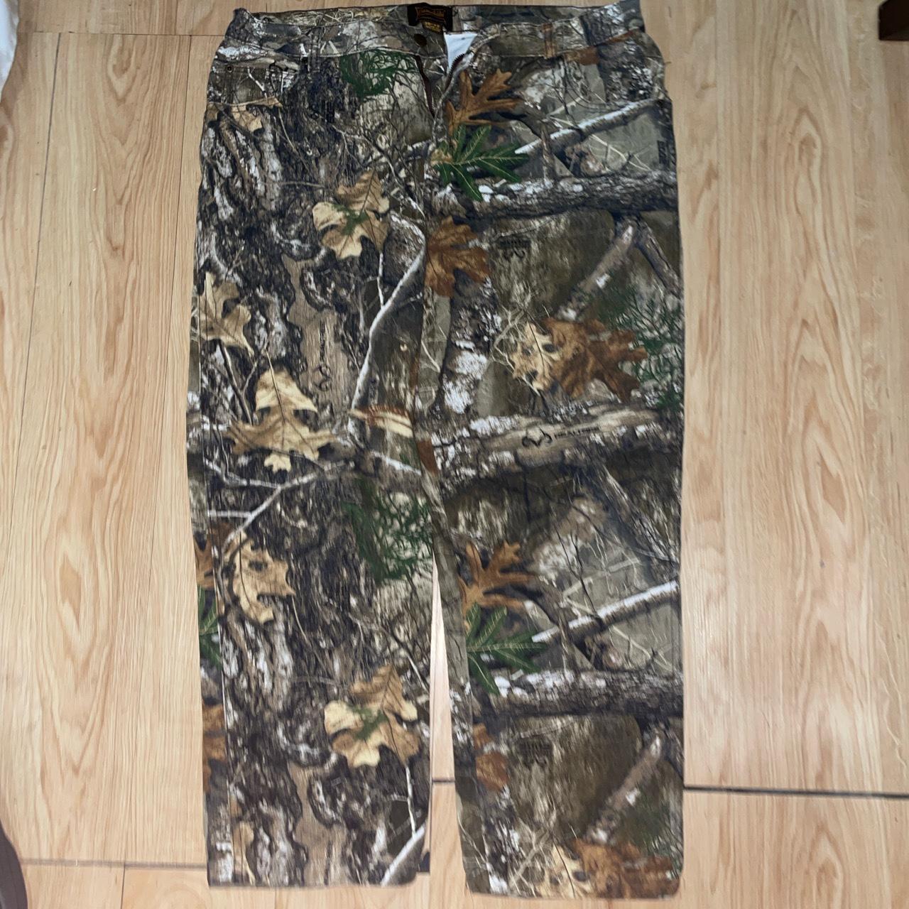 Real tree outdoor forest pants 38x32 Used couple... - Depop