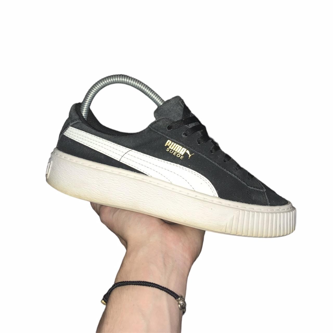 Puma suede size 4 store