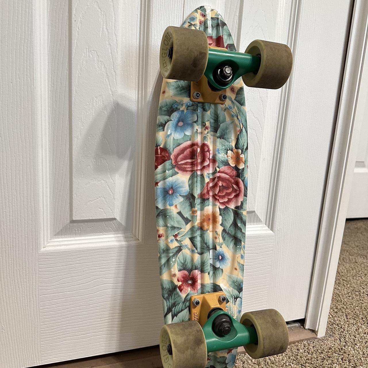 GLOBE penny board, 59MM I bought it at Urban... - Depop