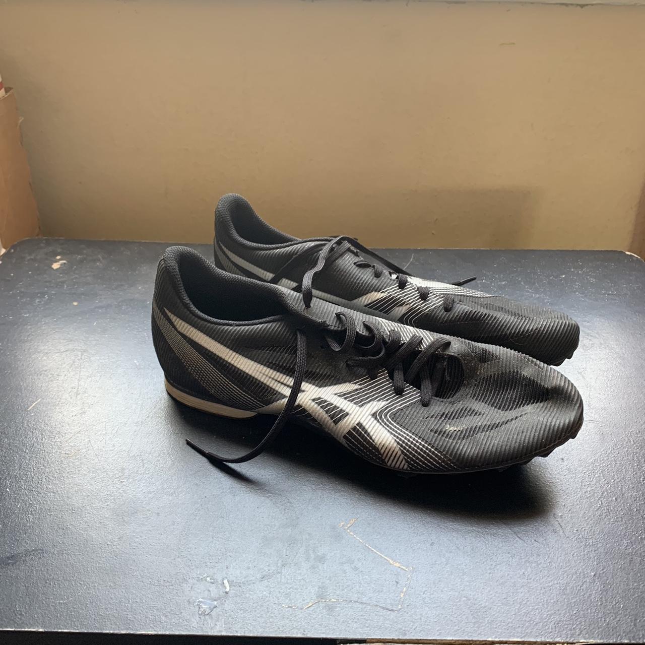ASICS track spikes Men’s size 10 - Depop