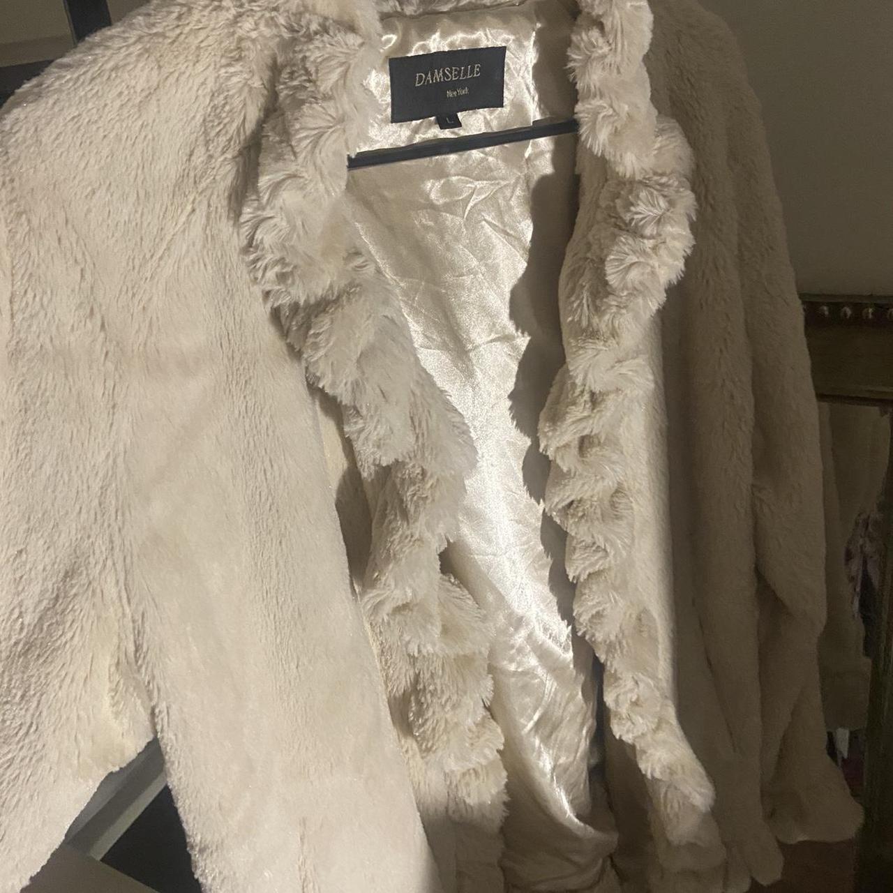 FUR COAT super warm cute and fluffy fur coat from... - Depop