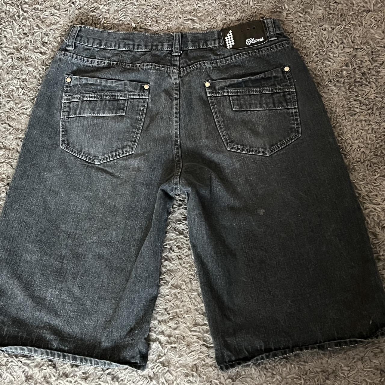 Skater grey jorts - Depop