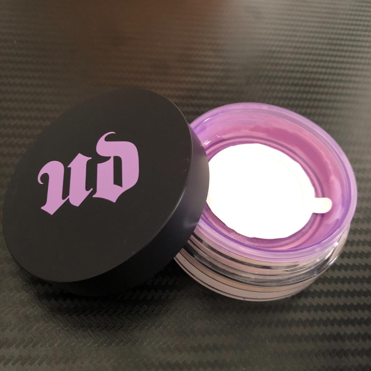 Urban Decay setting powder All Nighter in... - Depop