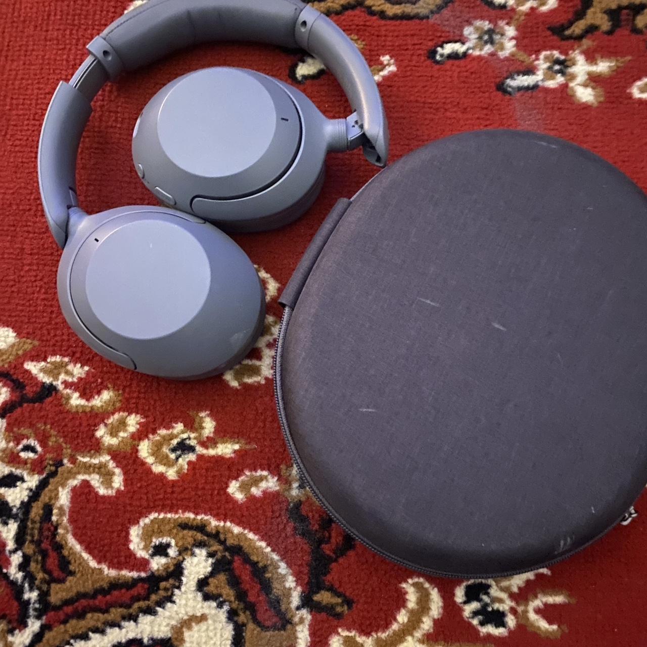 grey sony headphones great condition - Depop