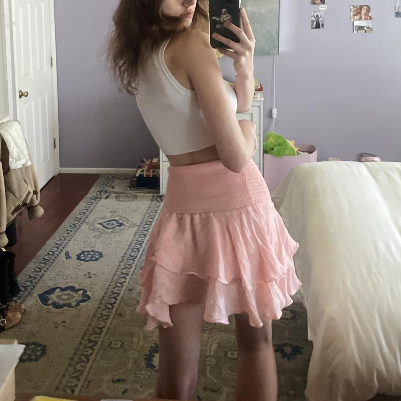 Flowy light pink ruffle skirt Unmarked #summerskirt... - Depop