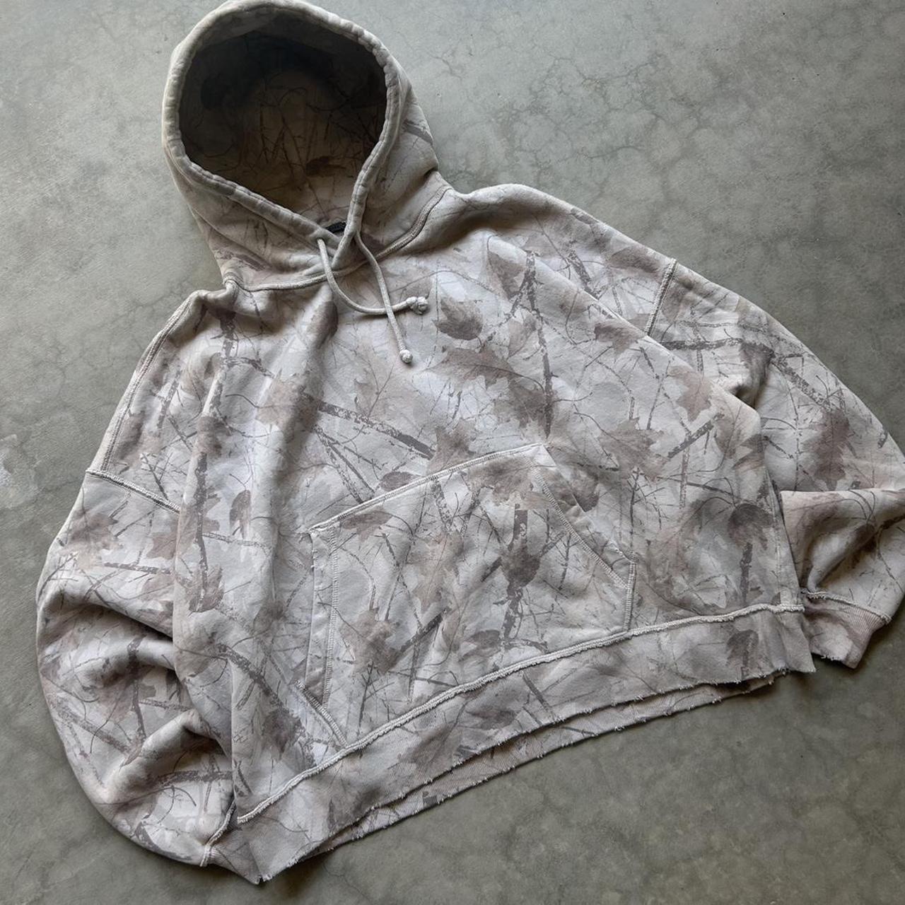 super nice comfy camo y2k realtree hoodie tagged... | Depop