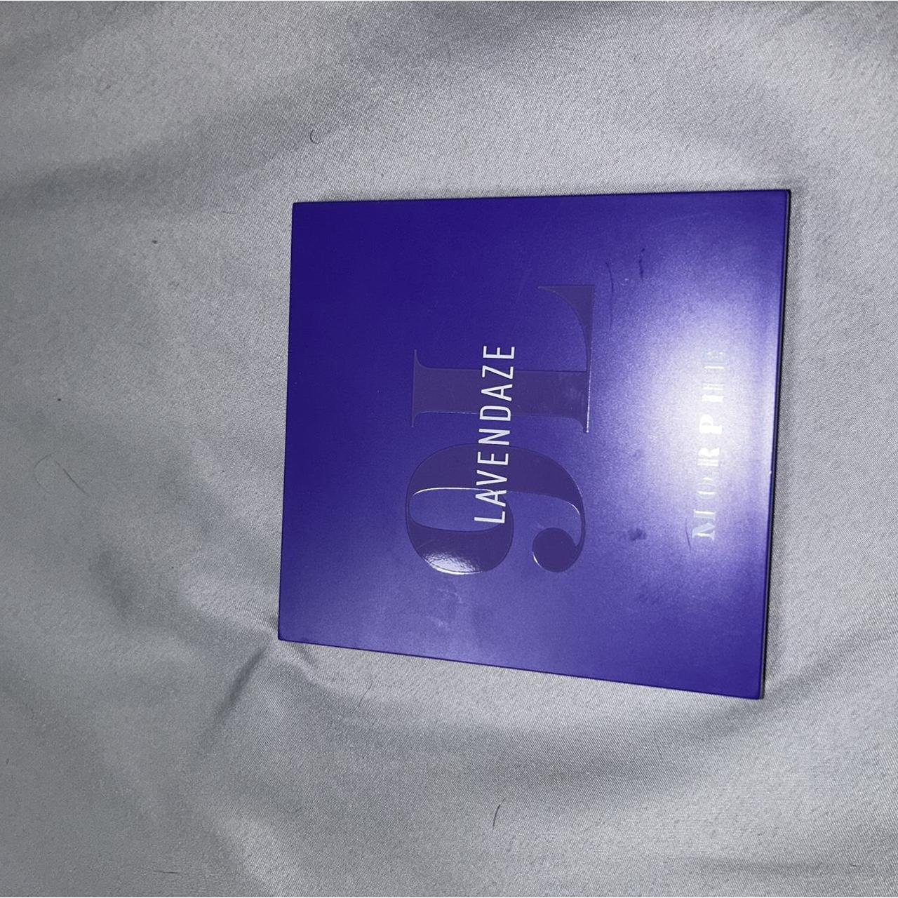 9L lavendaze morphe palette, lightly used, no box - Depop