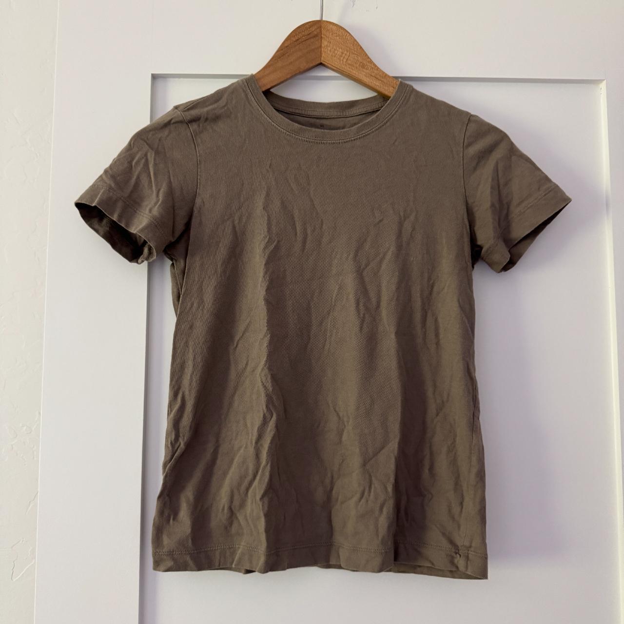 Muji fitted tee 100% cotton #basics | Depop