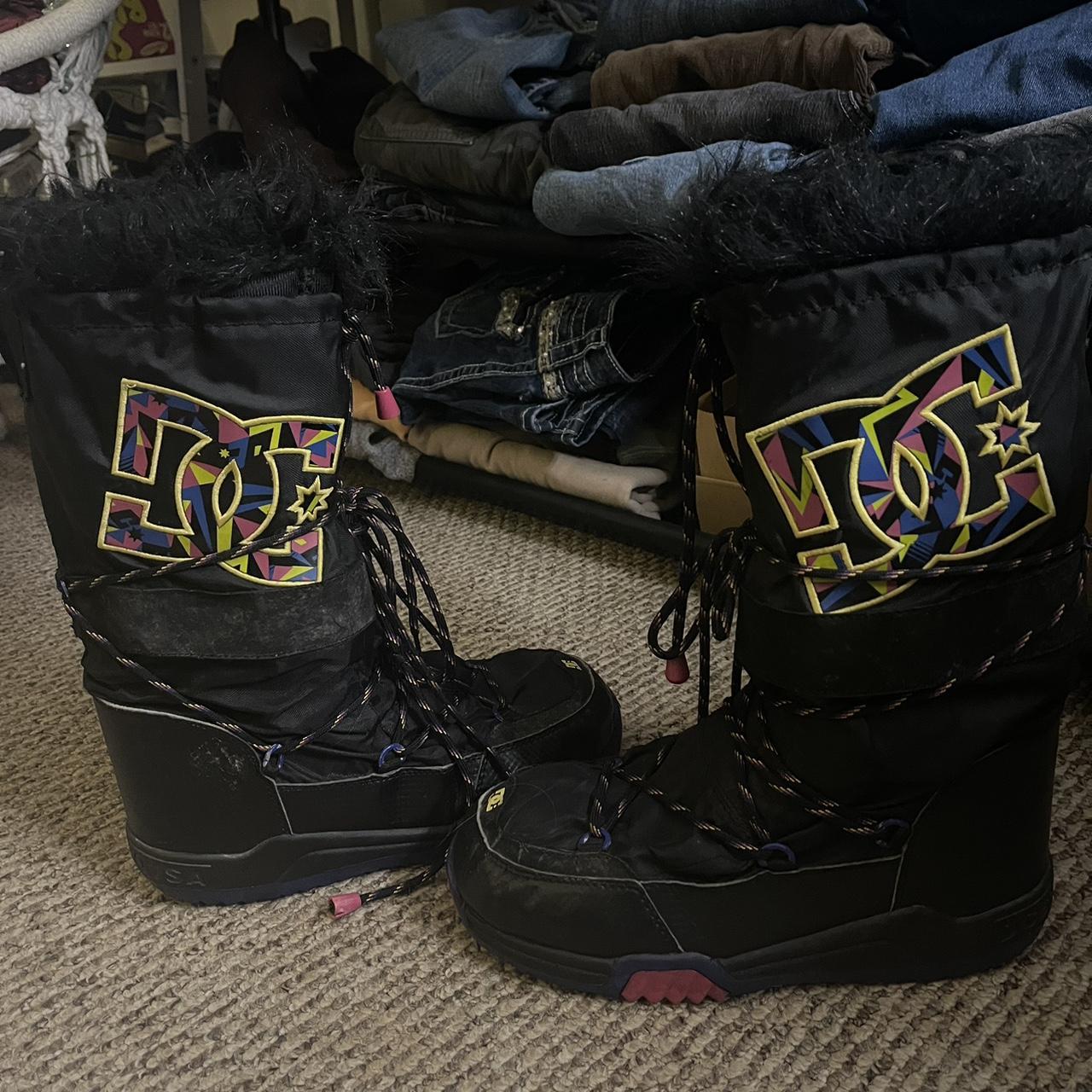 Dc boot, just cleaning out my closet. Open to... - Depop