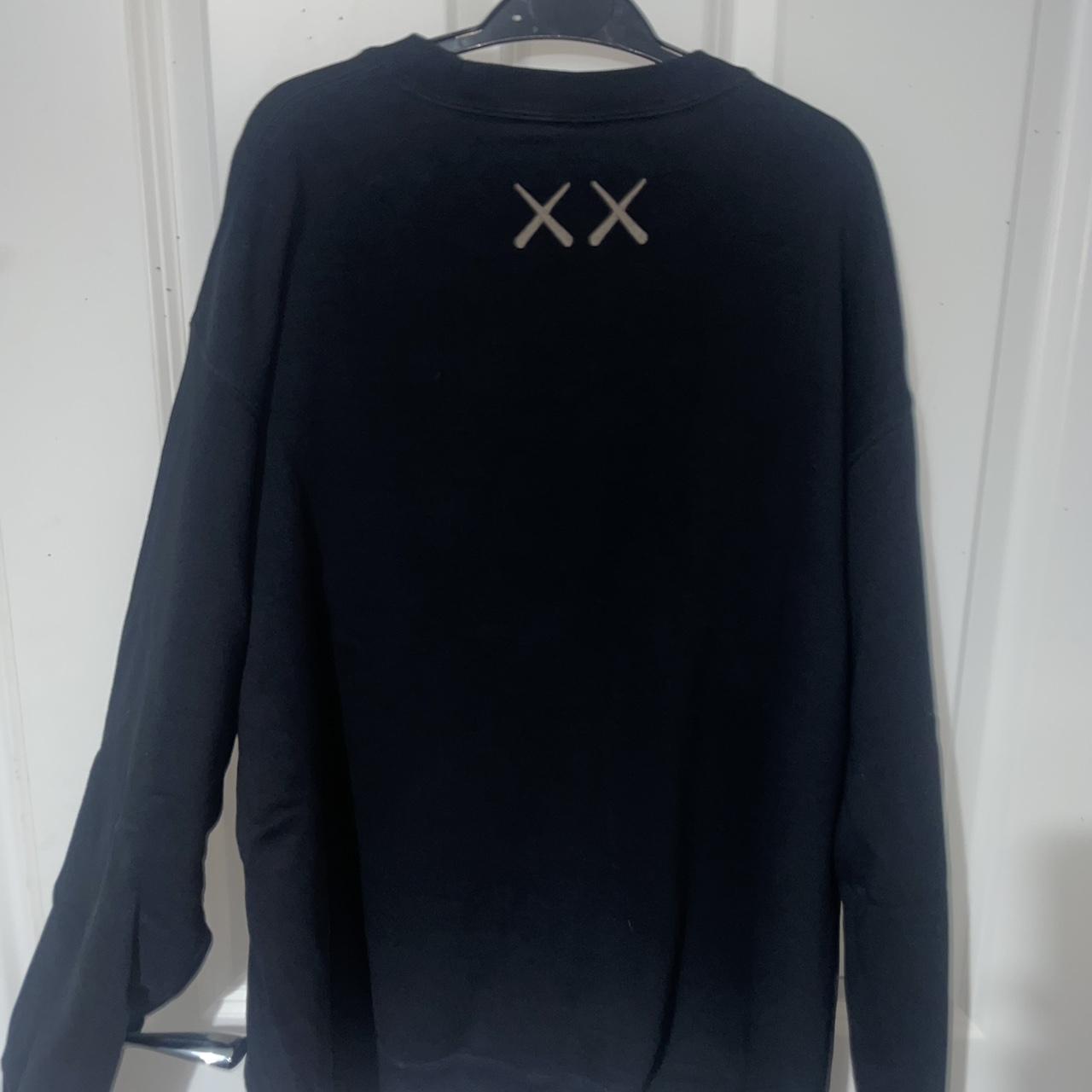 KAWS x Uniqlo worn once RRP- £45 - Depop