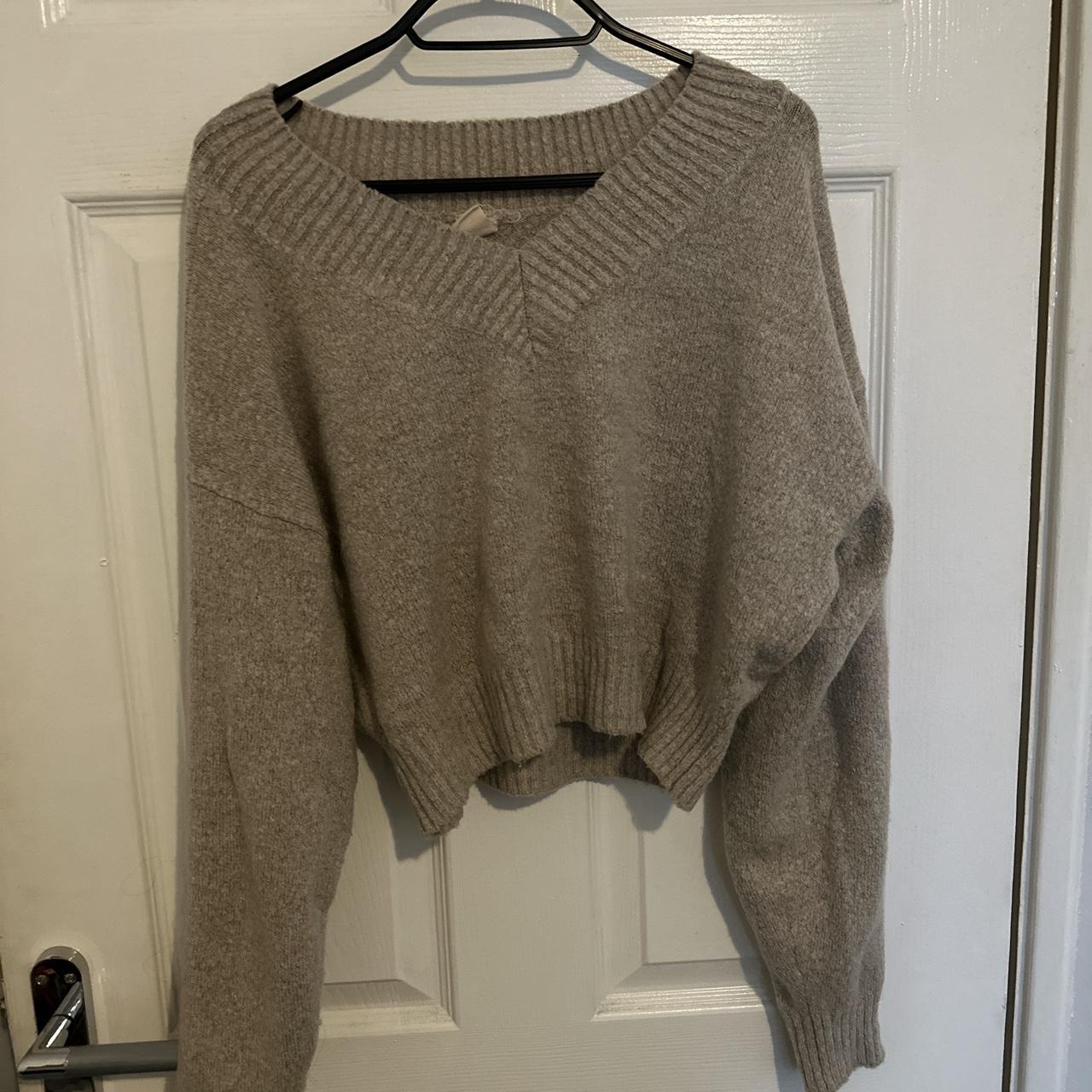 Size Medium loose neutral cropped fit urban... - Depop