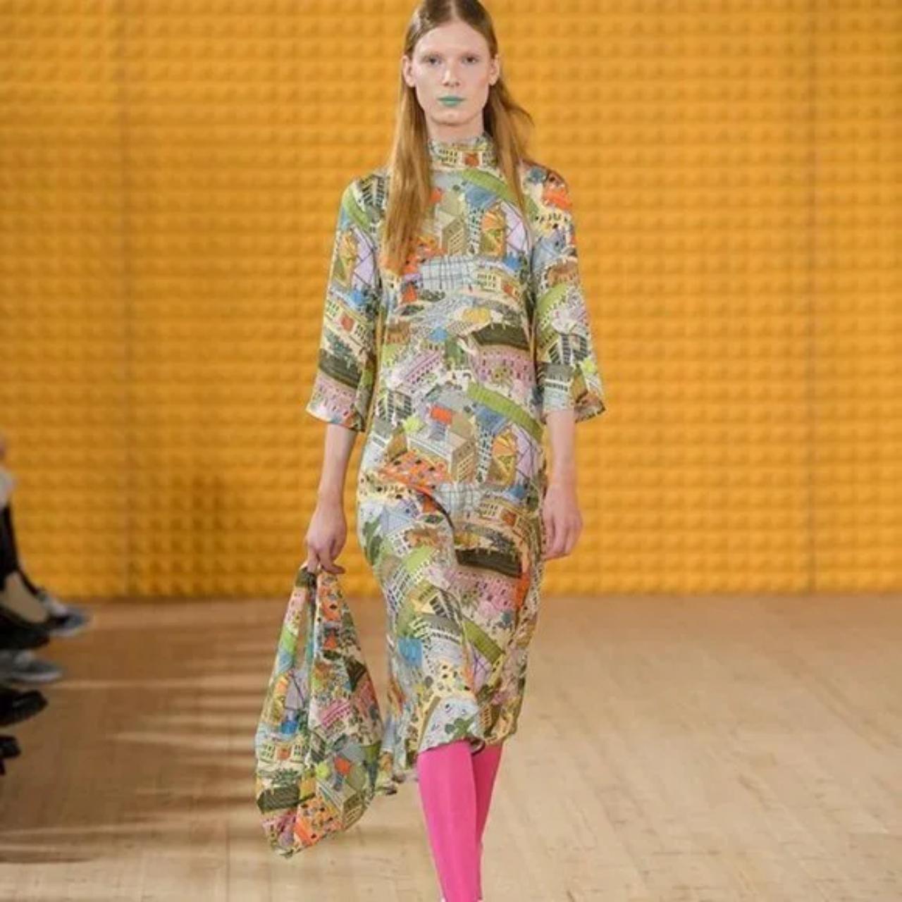 $540 Stine Goya Dean City Print Silk Dress Multi -... - Depop