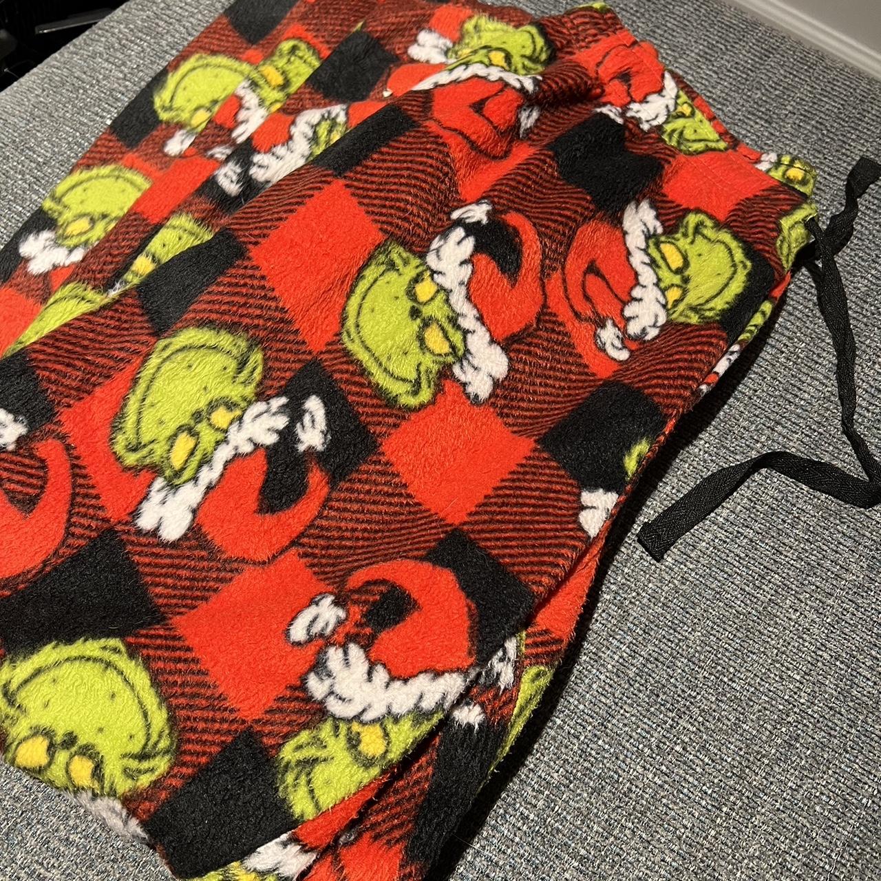 Fluffy grinch Christmas pajama pants - Depop