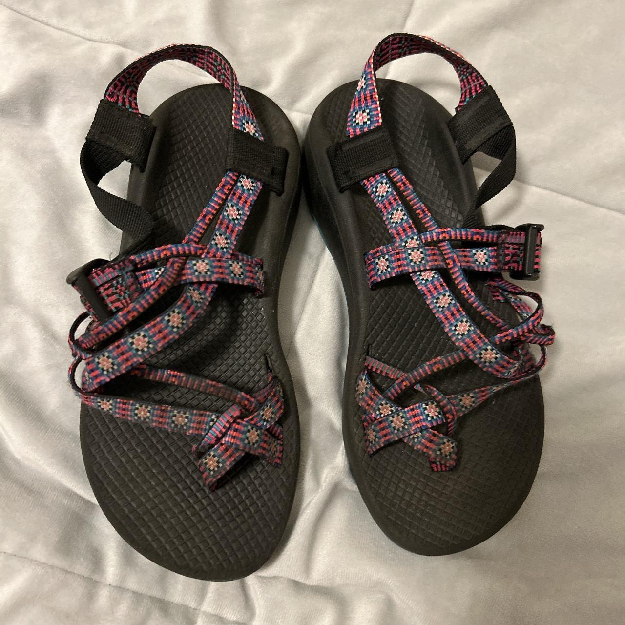 Women’s lightly used chacos - Depop