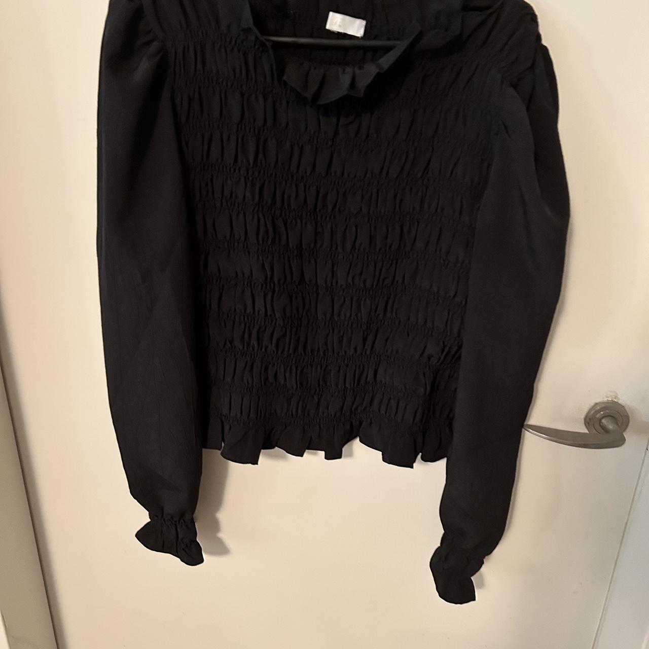 Black rouched shirt - Depop