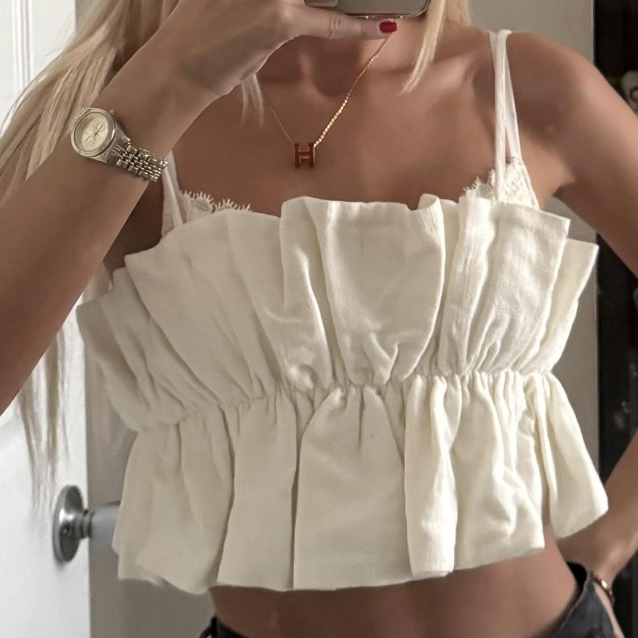 Tie-back adjustable cropped ruffle top from... - Depop