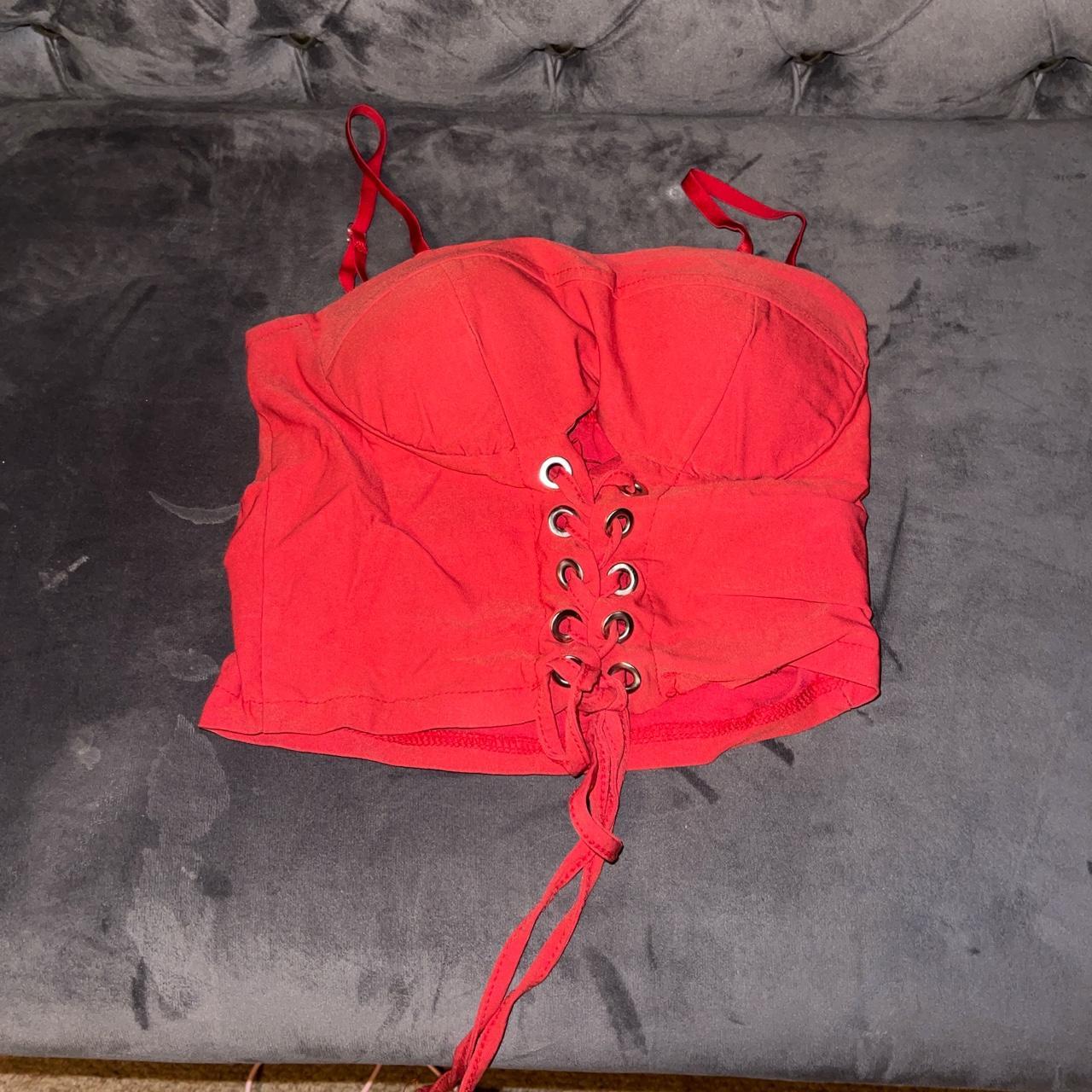 Cute red crop top - Depop