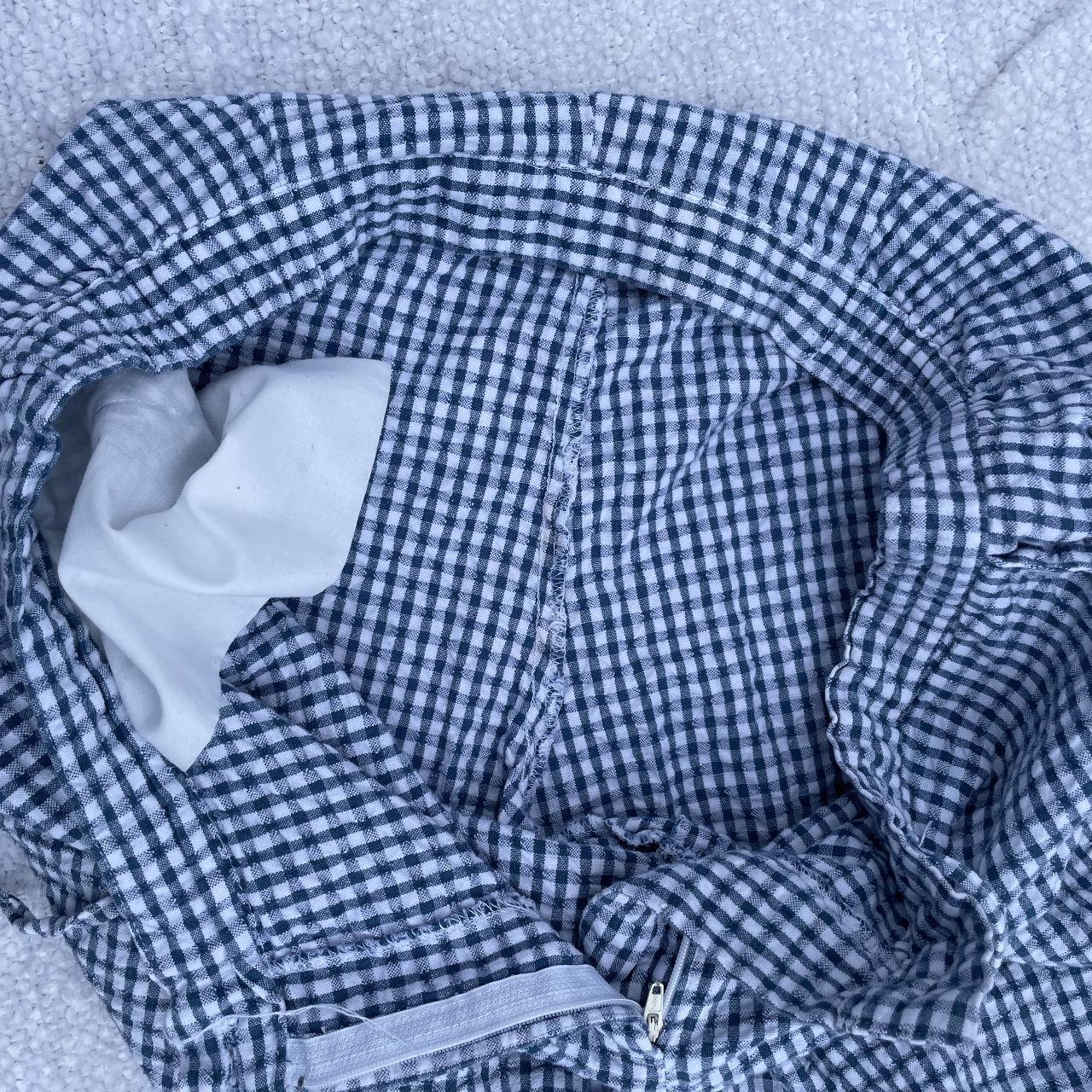 Basic Editions Womens Capris Size 12 Cotton... - Depop