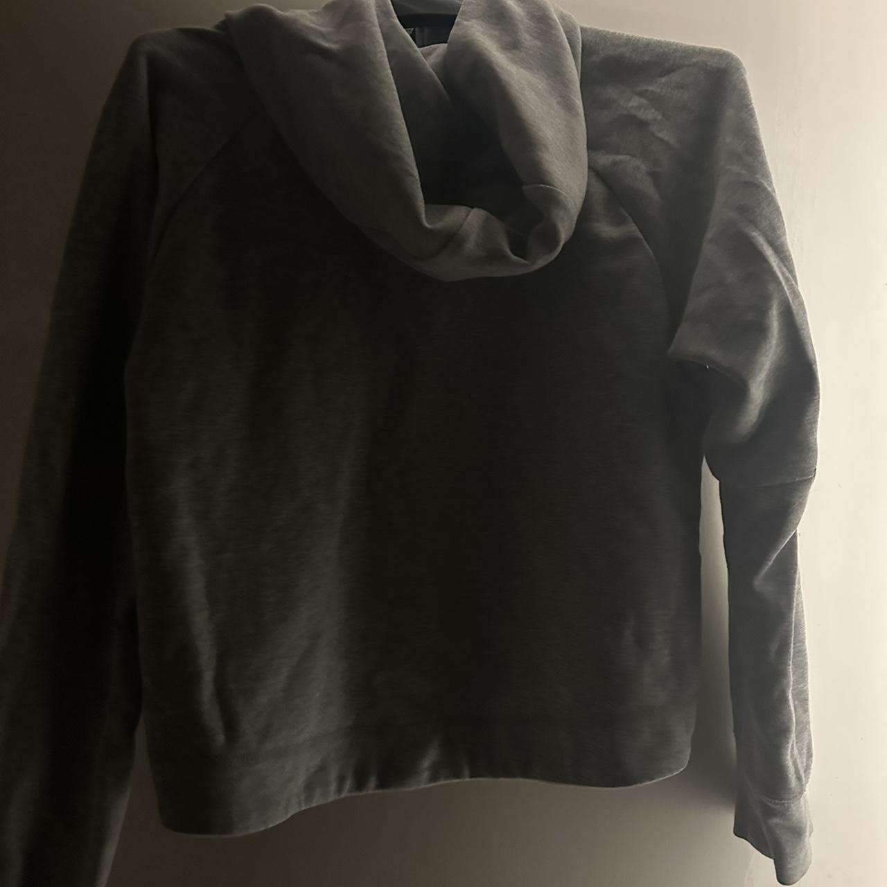 Grey Nike tech jacket - Depop