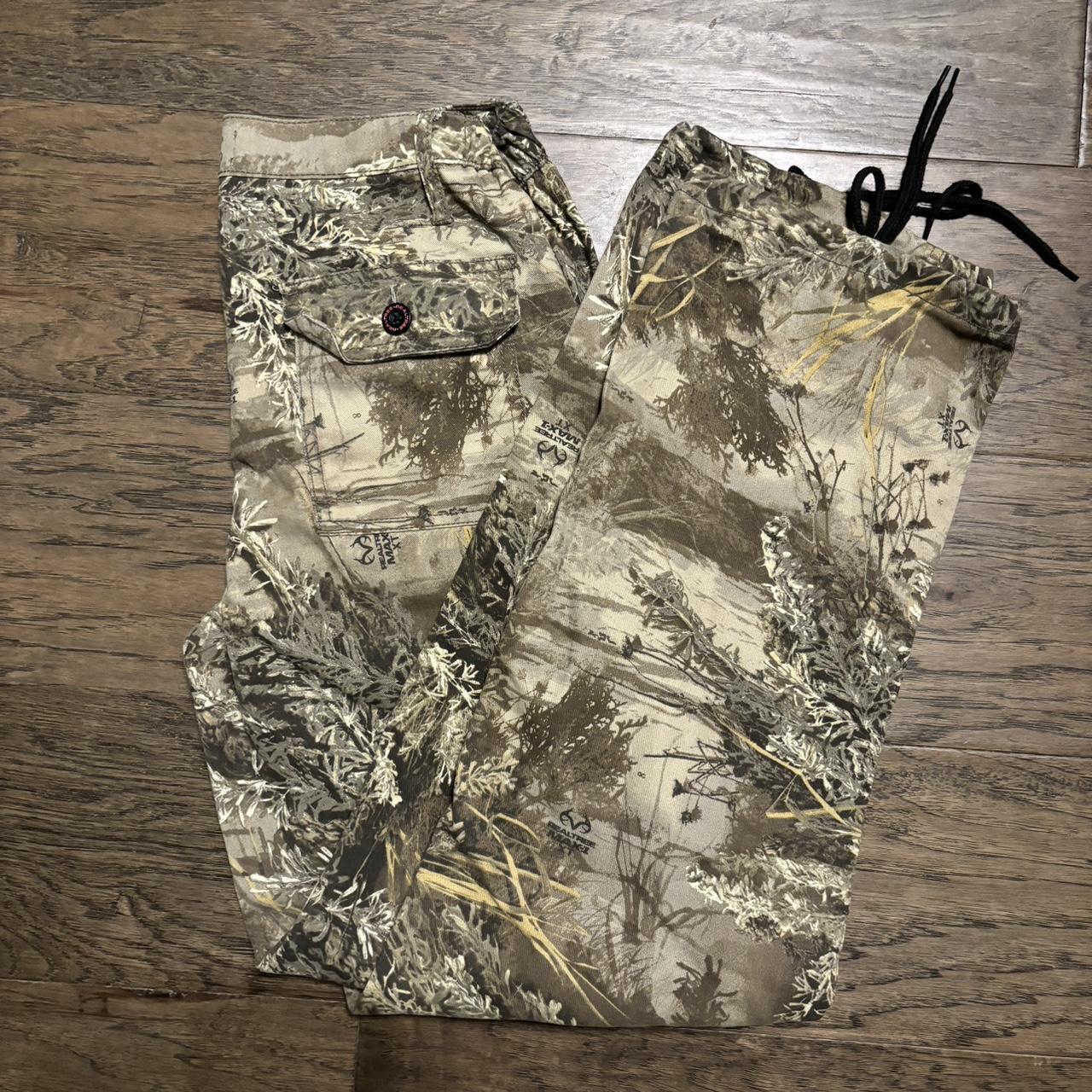 NEW Small women’s Realtree cargo pants. #Women’s... - Depop