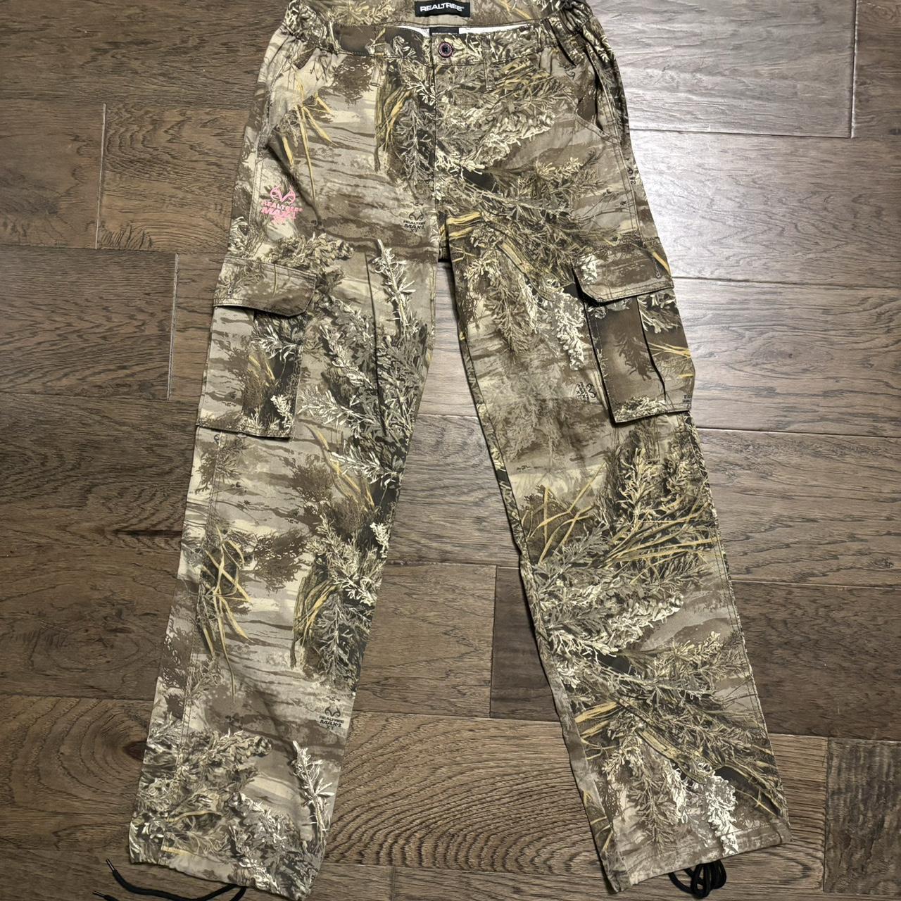 NEW Small women’s Realtree cargo pants. #Women’s... - Depop
