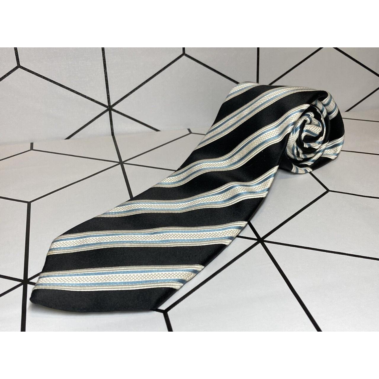 Donald J Trump Signature Collection Tie Gray Silver... - Depop