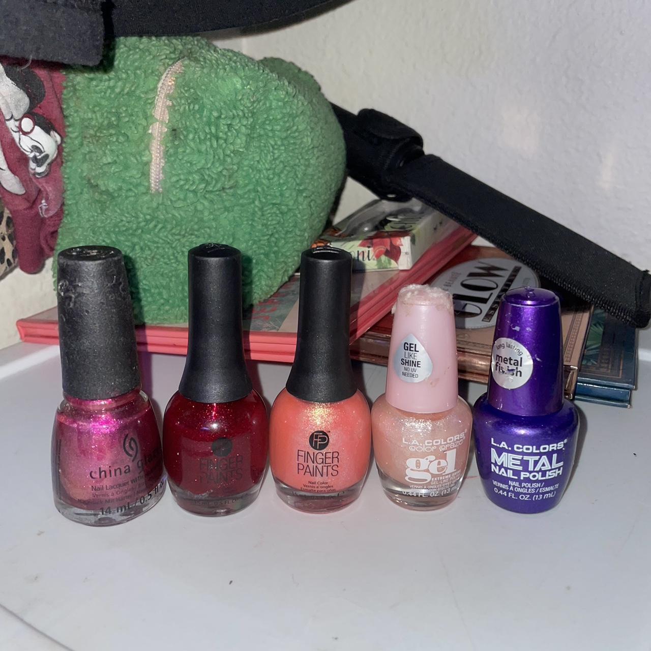 5 different color nail polish bundle all filled to... - Depop