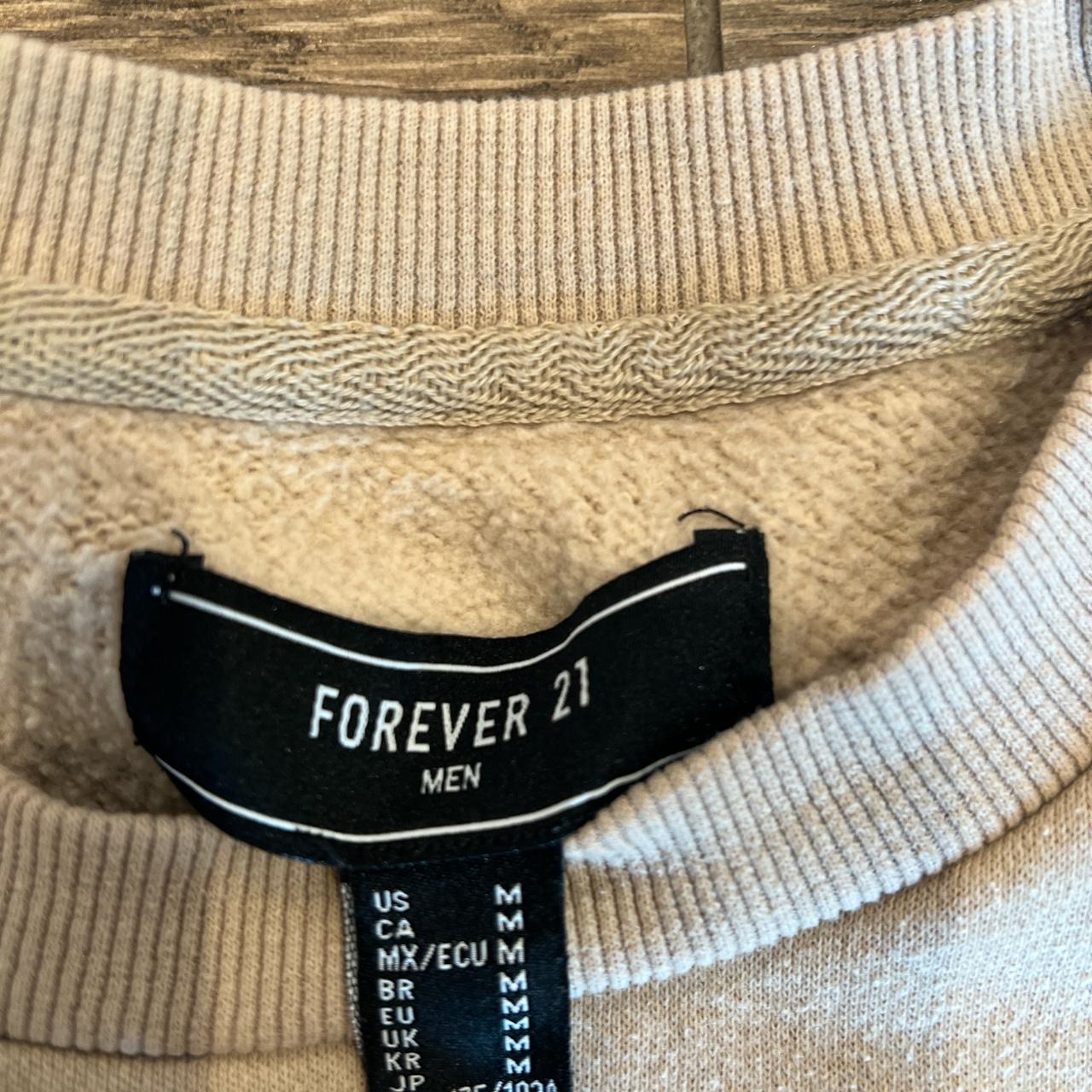 Medium men’s crewneck sweatshirt from Forever 21 - Depop