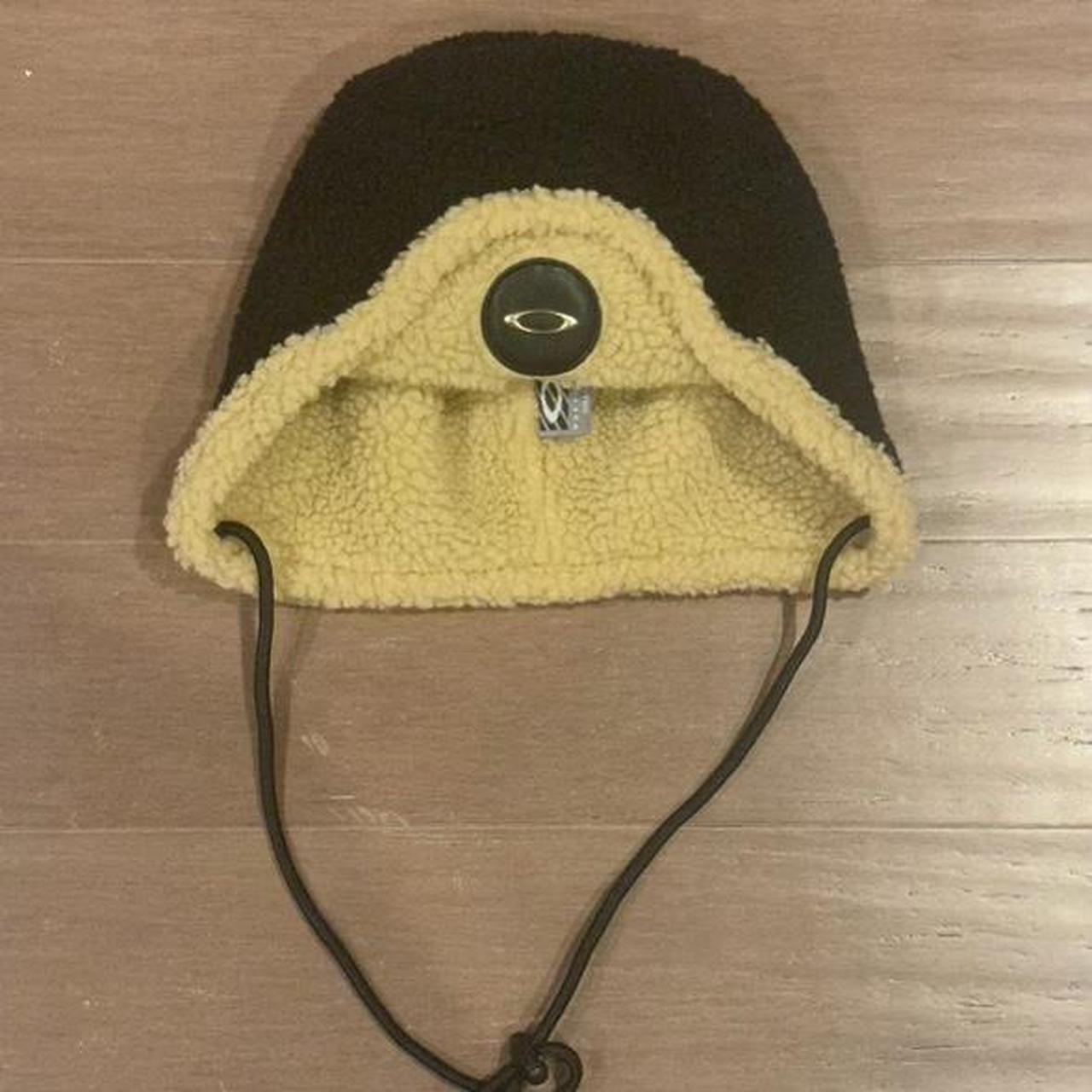 oakley moscaw trapper hat 100% authentic I ship... | Depop