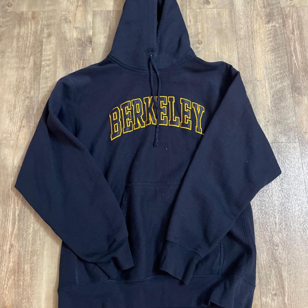Pro weave berkeley hoodie L ‼️please message before... - Depop