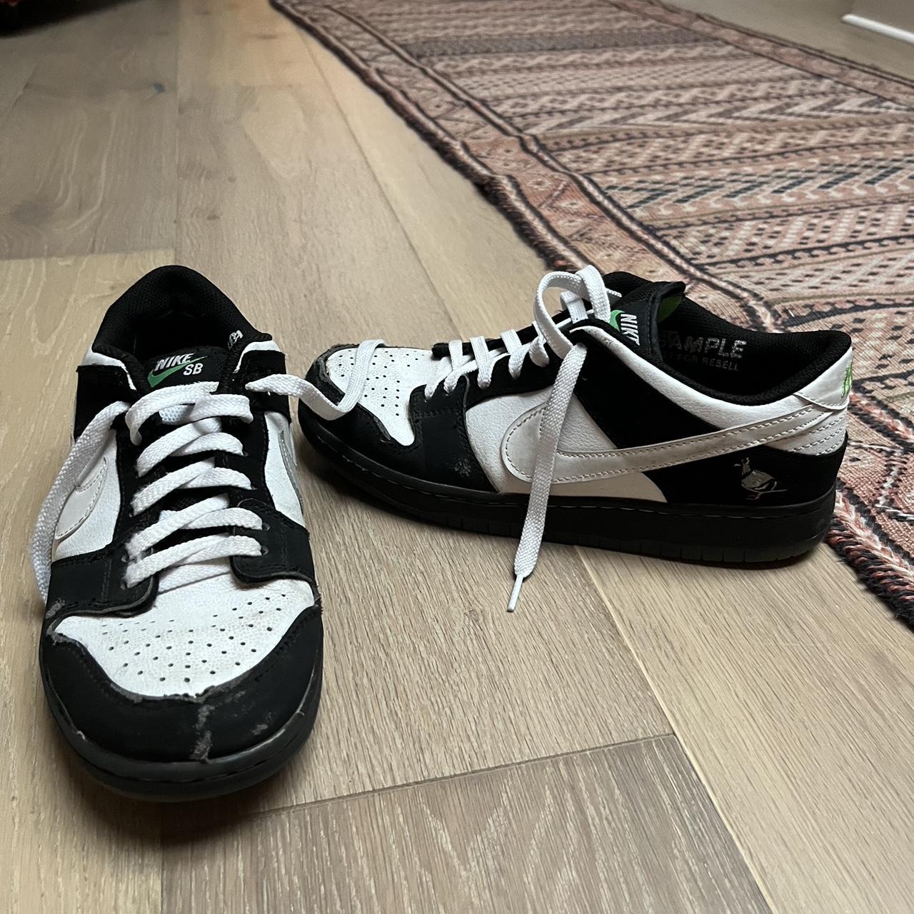 REP SHOES Size 9-9.5 Nike sb dunks PRICE NEGOTIABLE - Depop