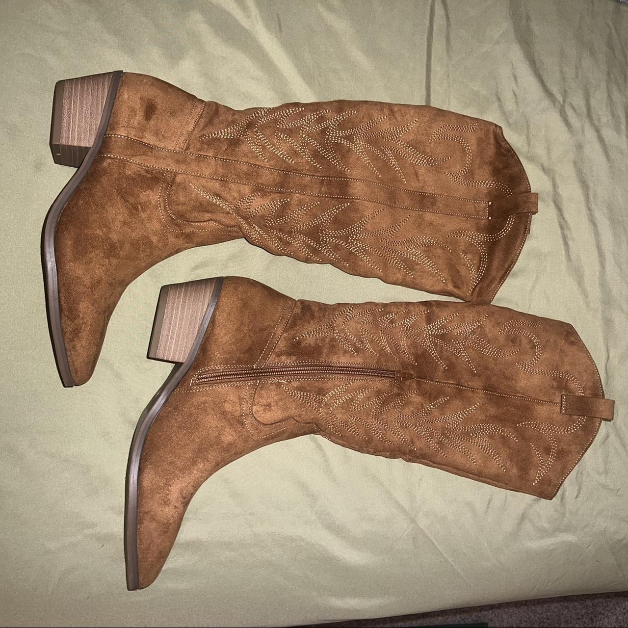 Size 7.5 suede cowgirl boots, never worn - Depop
