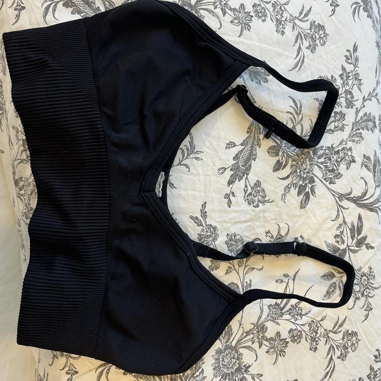 Lululemon black sport bra Size:4 RRP:69 Brand new,... - Depop