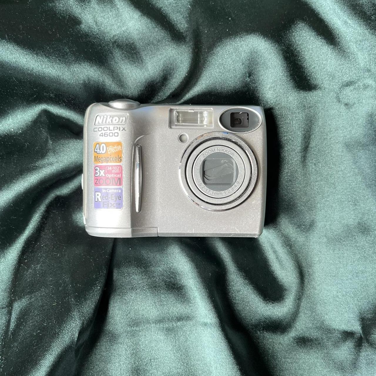 Nikon Coolpix 4600 Features: -4.0 MP CCD -3x... - Depop