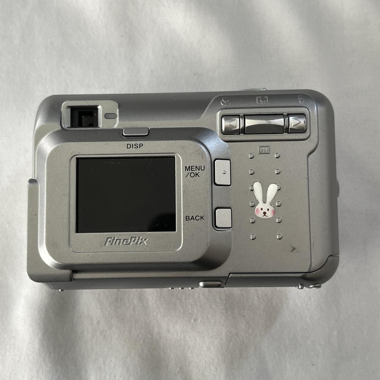 Fujifilm A210 Features -1/5” screen -3x... - Depop