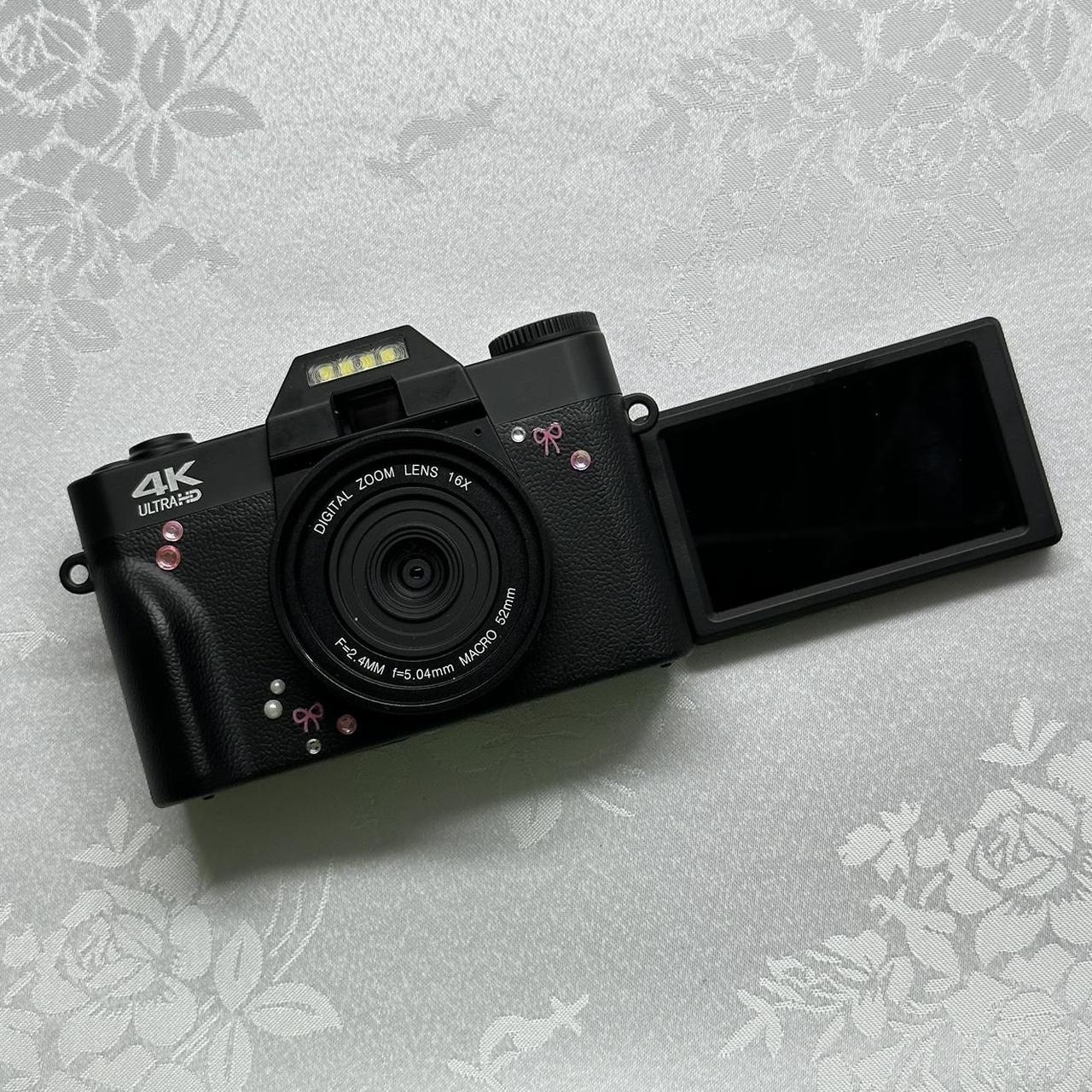 4K ultra HD digital camera ♡𝘾𝙤𝙢𝙚𝙨 𝙬𝙞𝙩𝙝♡ Camera ... - Depop