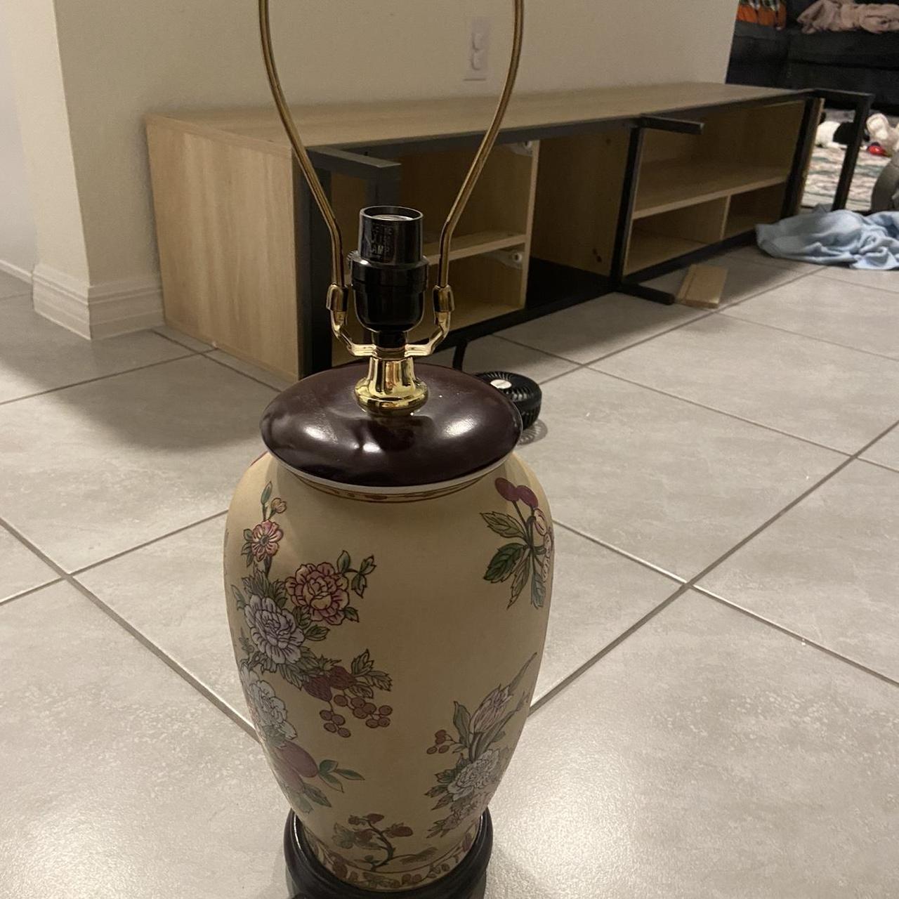 Vintage lamp without shade. Beautiful lamp but my... - Depop