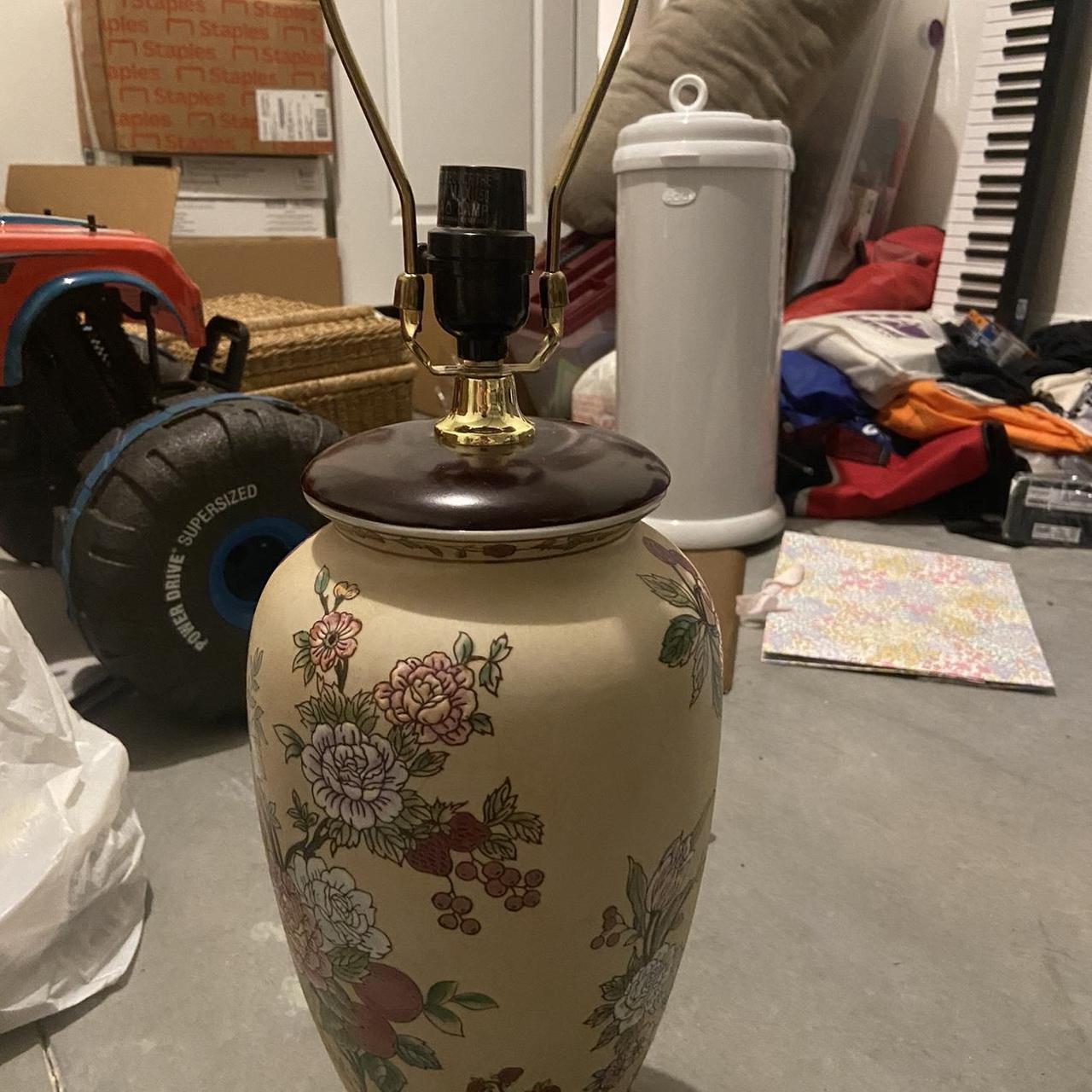 Vintage lamp without shade. Beautiful lamp but my... - Depop