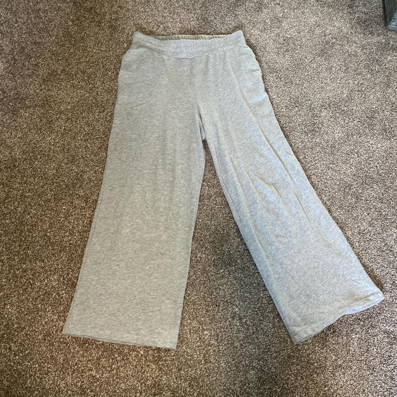 Wild Fable gray wide leg sweatpants size large! - Depop