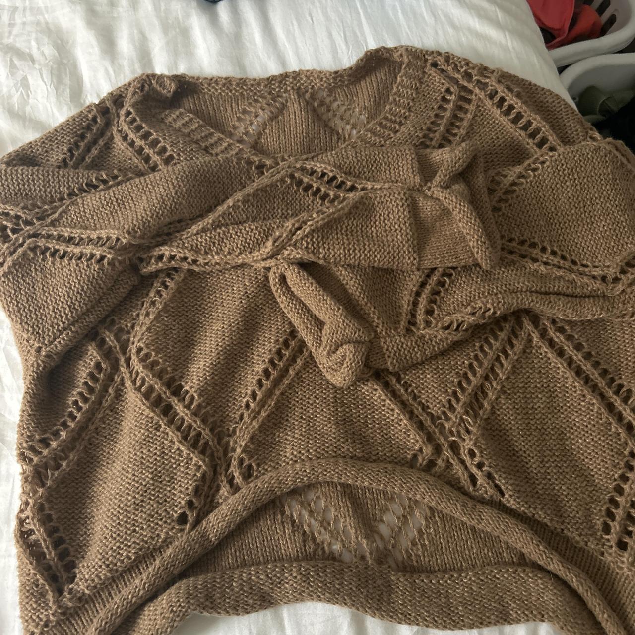 beachy sweater | Depop