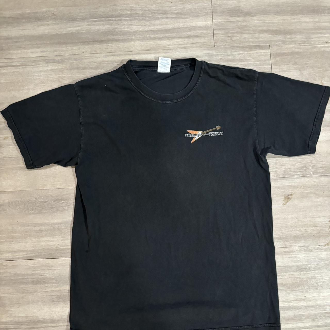 Y2K tools of the trade guitar tee Good condition Size L - Depop