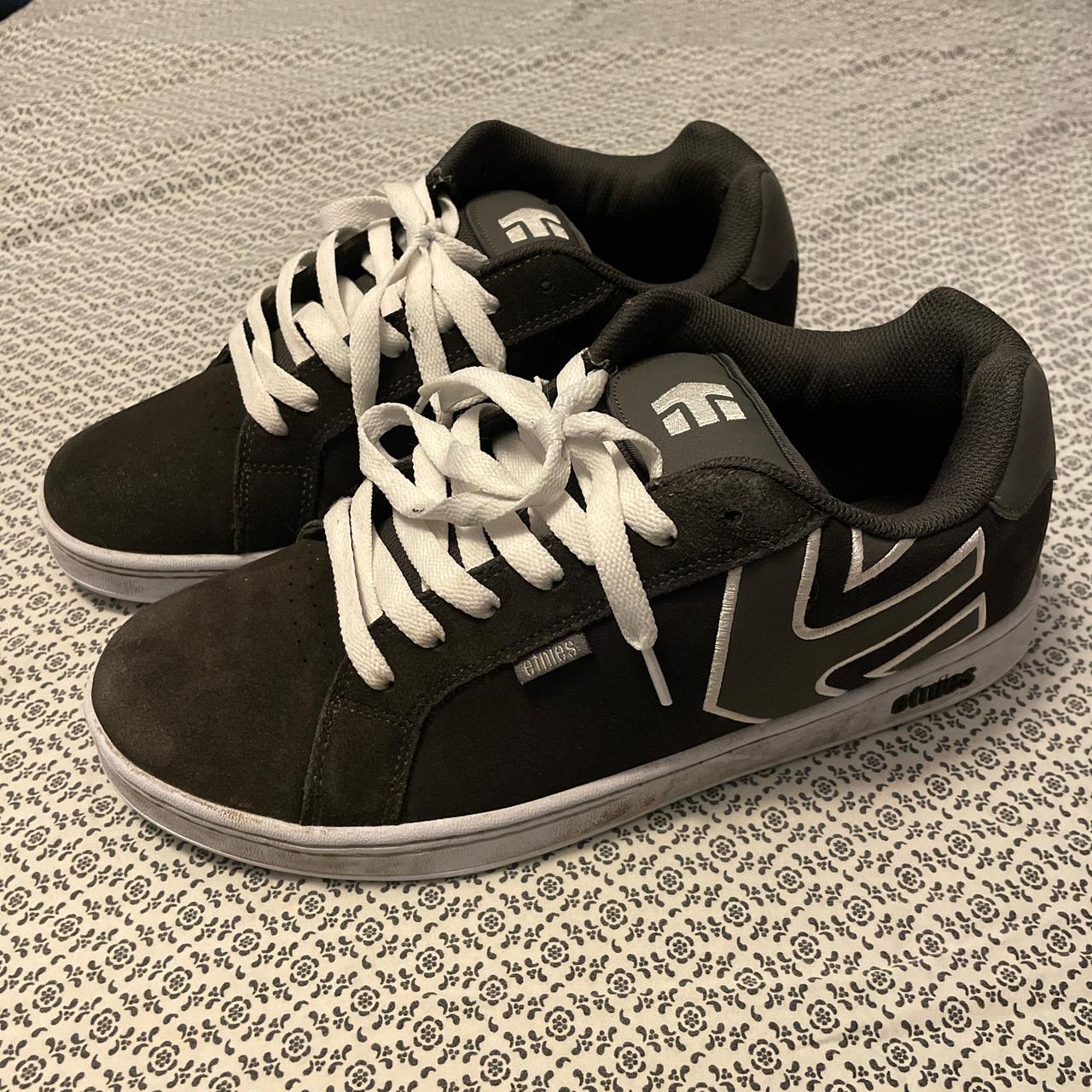 perfect condition puffy etnies skate shoe brand new... - Depop