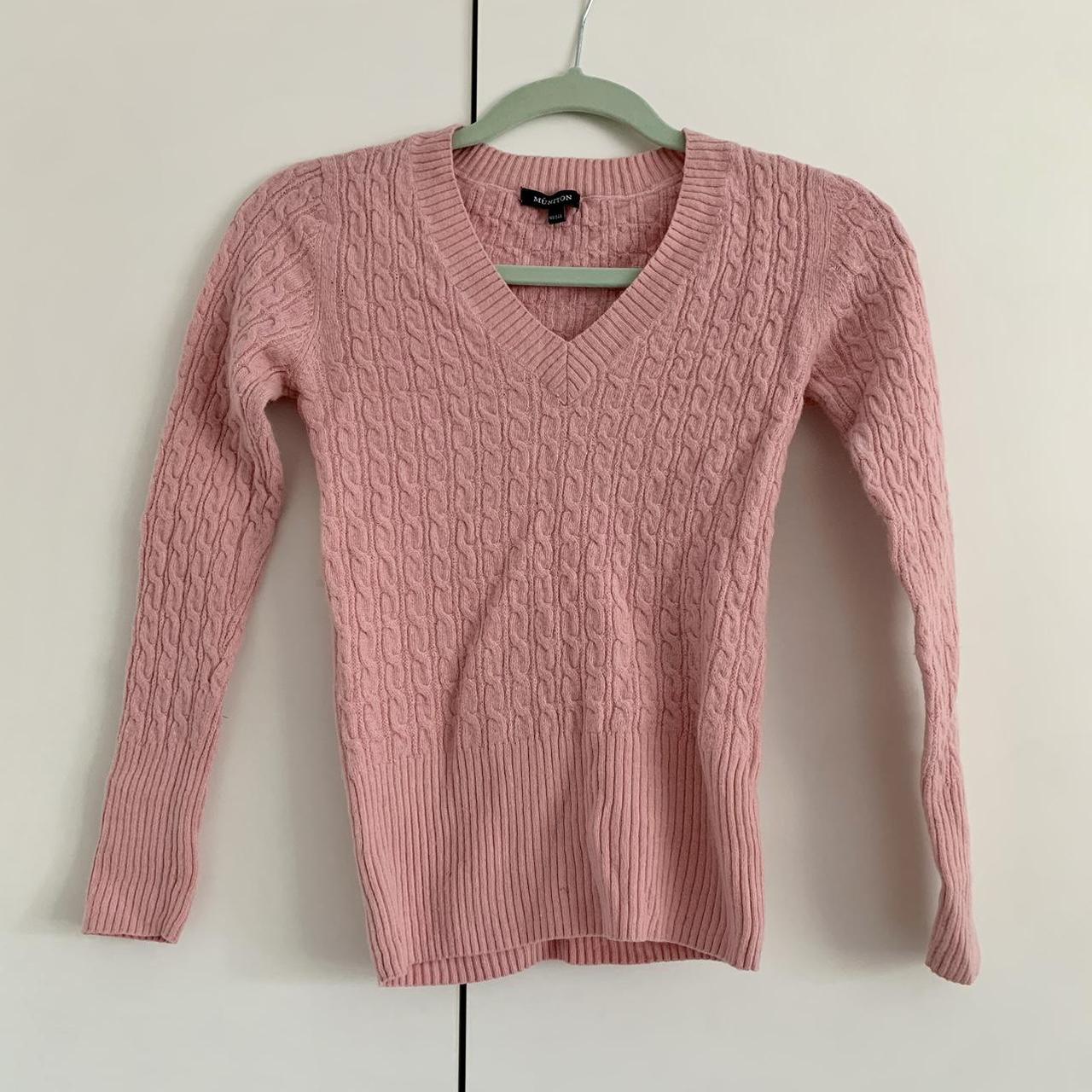 XS v-neck light Pink Woven Sweater for women and... - Depop