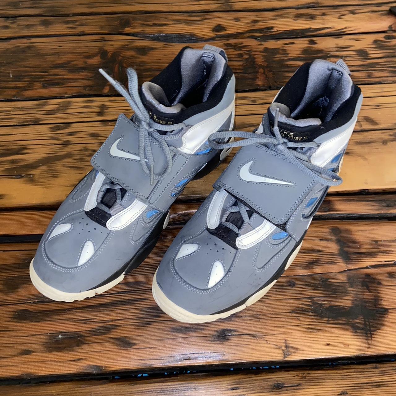 Nike white/grey/blue diamond turf 2 - Depop