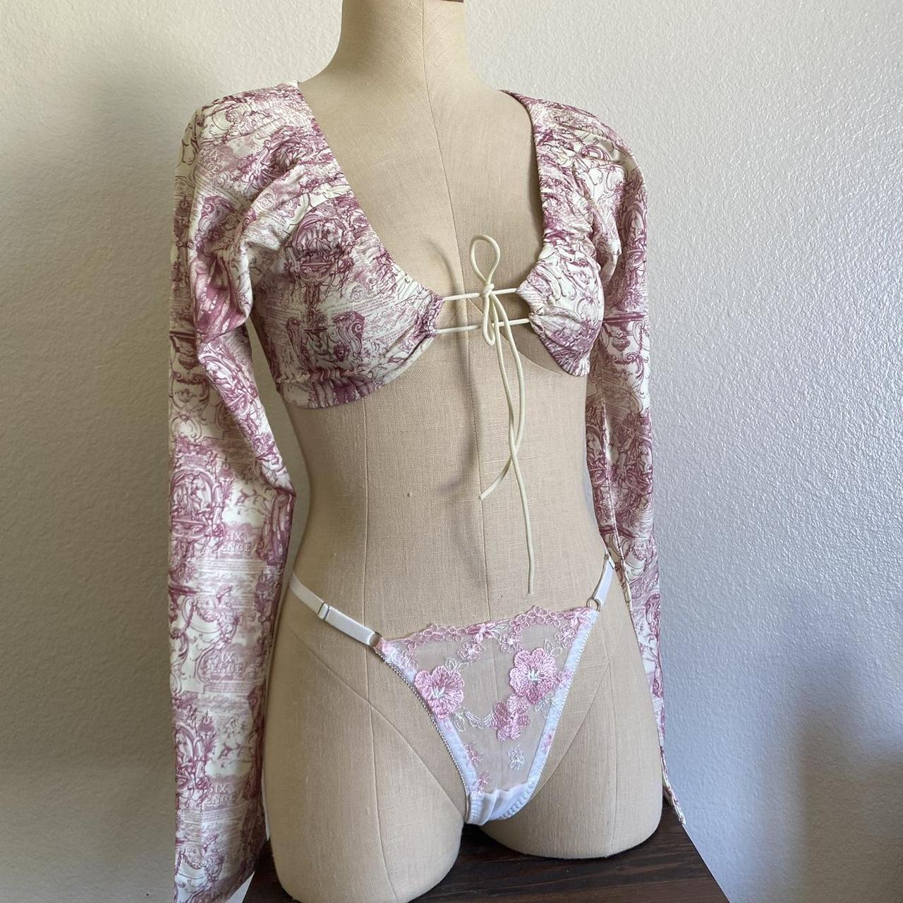 Pretty little thing crop tops. Fit XS-S. - Depop