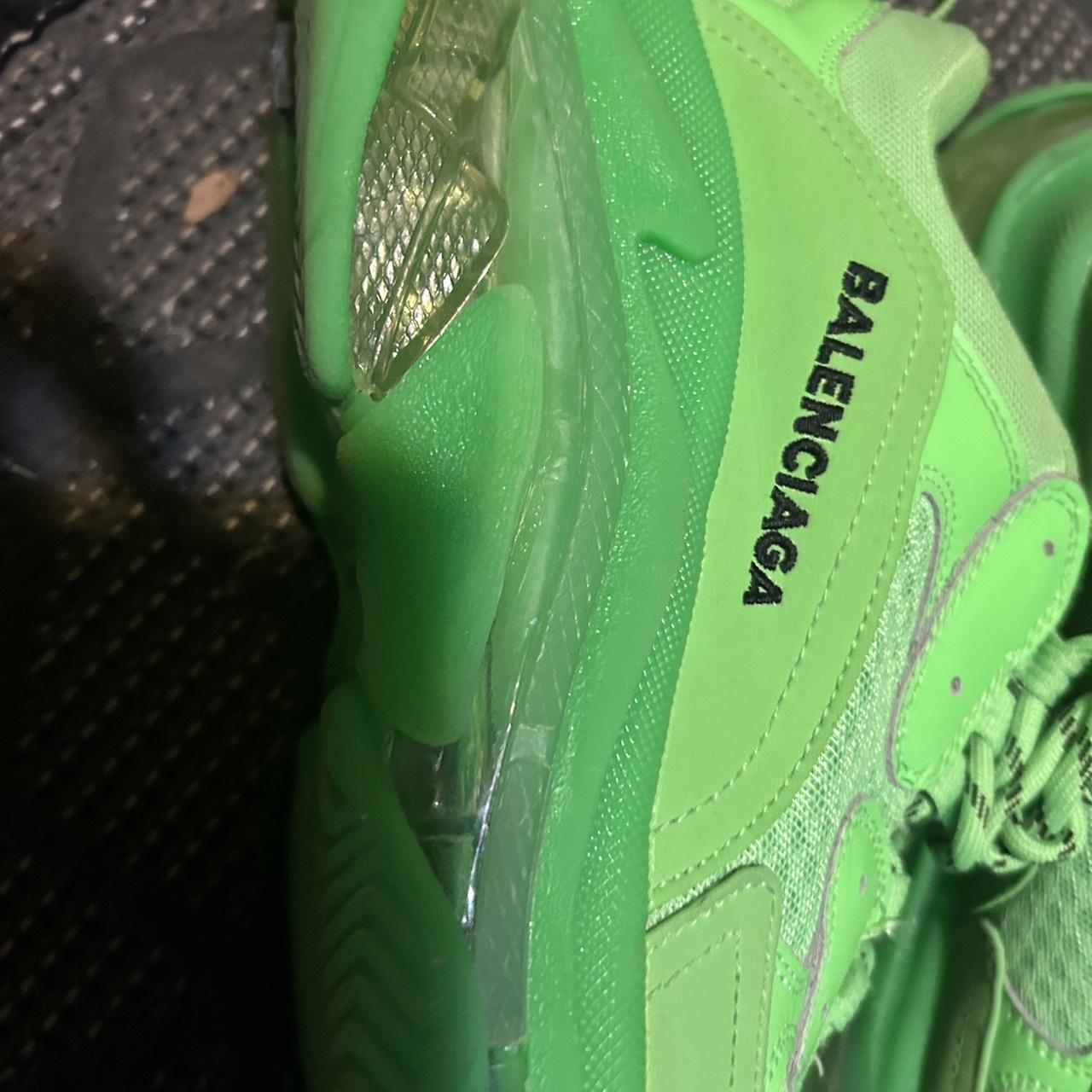 Balenciga shoes green triple s - Depop