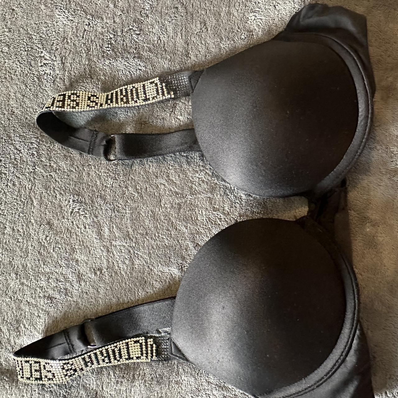 Victoria Secret Bombshell Bra • Push up • 32A •... - Depop