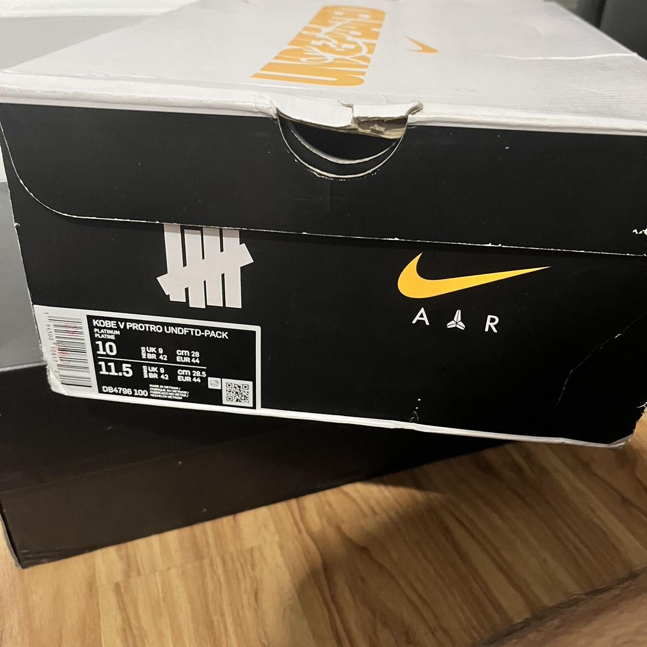 kobe 5 v protro undftd-pack .comes with original box - Depop