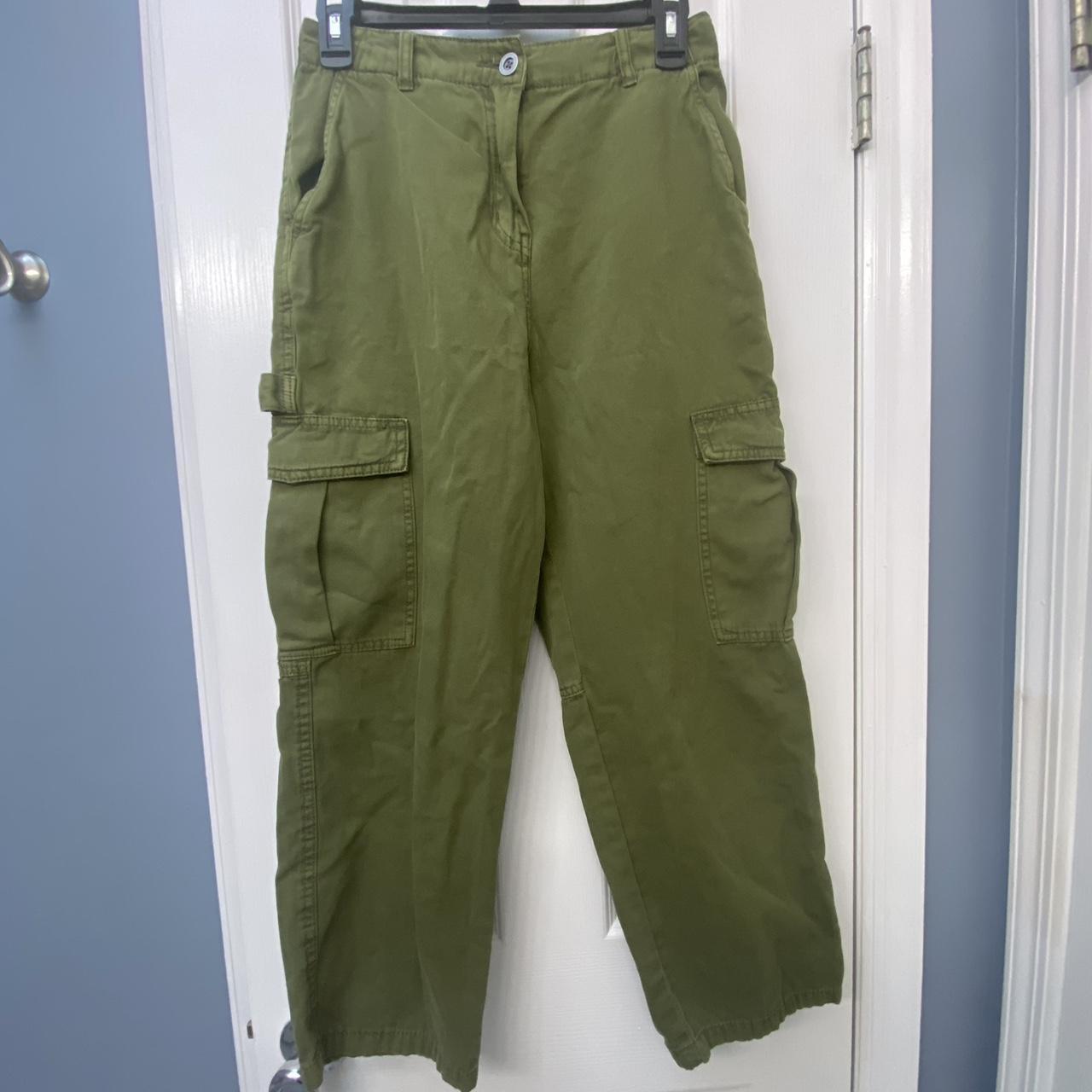green cargo pants from cotton on -thick and good... - Depop